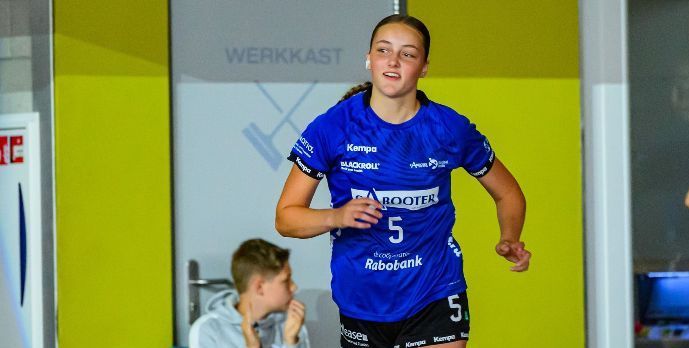 BENE-LEAGUE-FINALISTEN STARTEN MET VERLIESPUNT | Handbalstartpunt - Dé ...