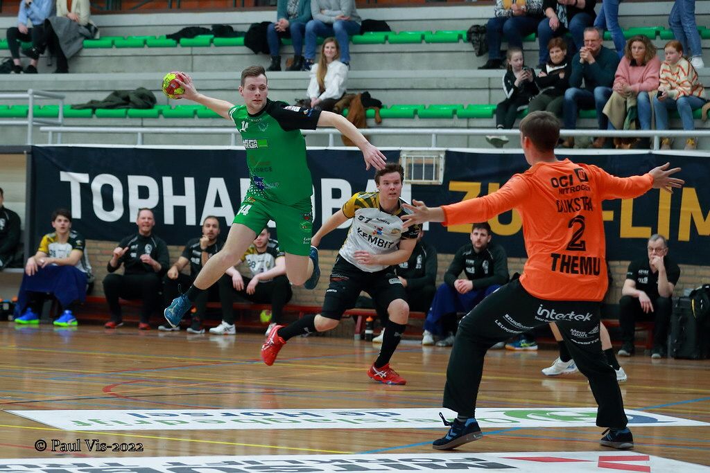 TOPHANDBAL VOOR TIMO BLOM ONDANKS ZIEKTE VAN CROHN | Handbalstartpunt ...