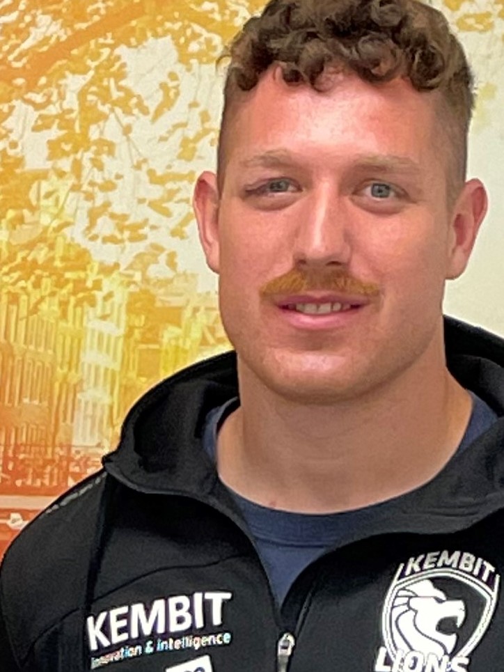 Duitser Jonas Dell nieuw gezicht bij LIONS | Handbalstartpunt - Dé ...